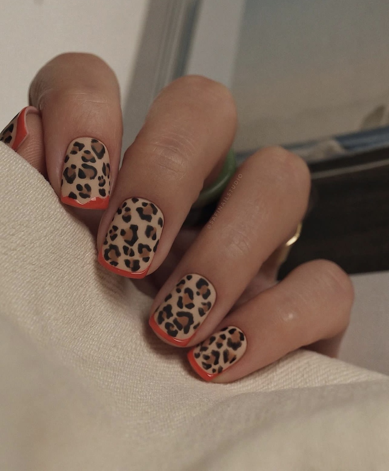 23 Pretty Burnt Orange Nail Ideas To Get This Fall - LIFE PRETTIFIED