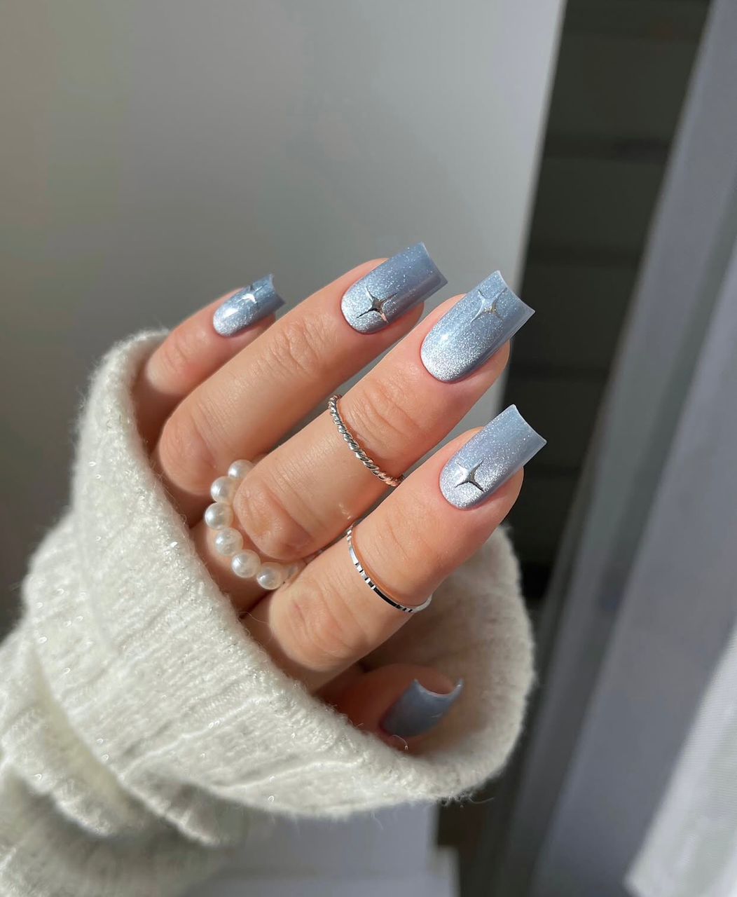 19 Gorgeous January Nail Designs to Start the Year Off Cute